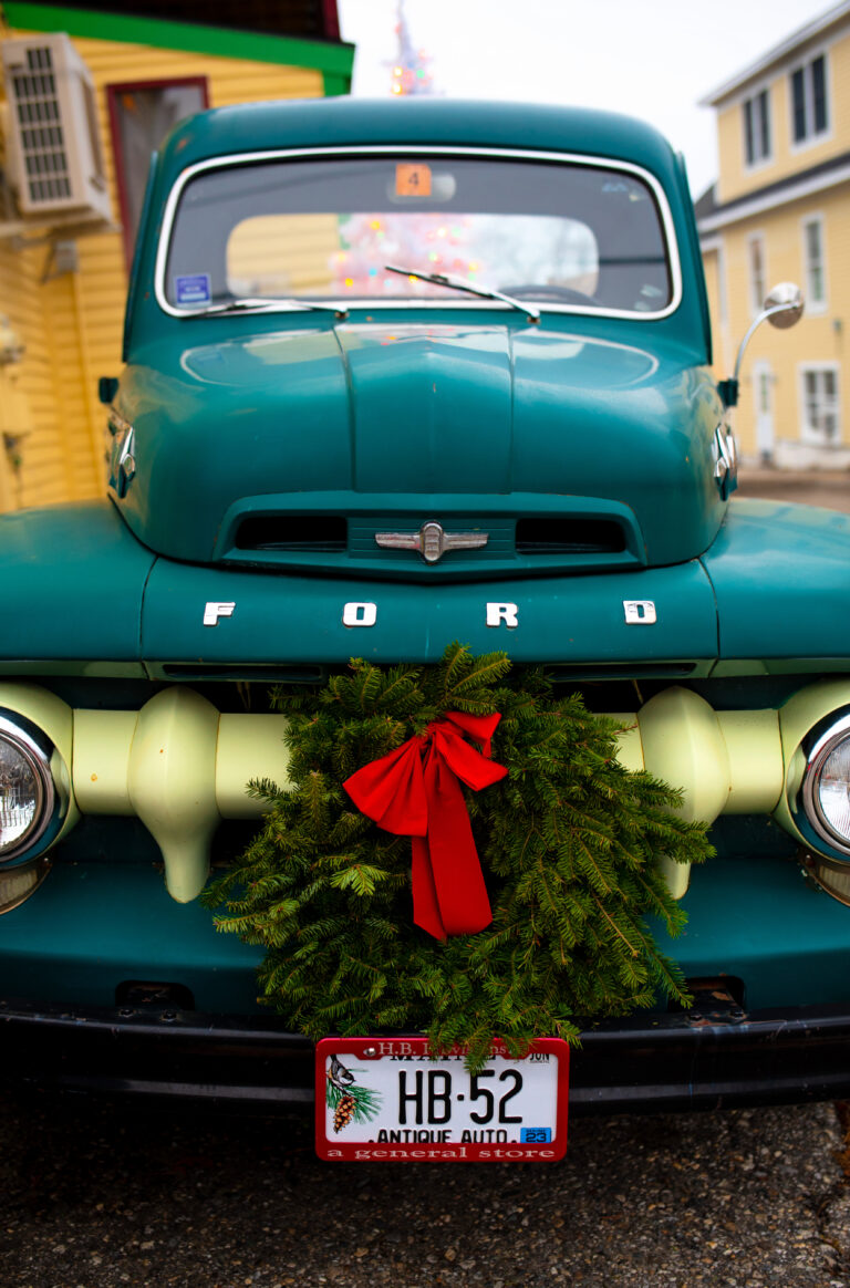 Christmas Prelude in Kennebunkport, Maine | Kristy & New England