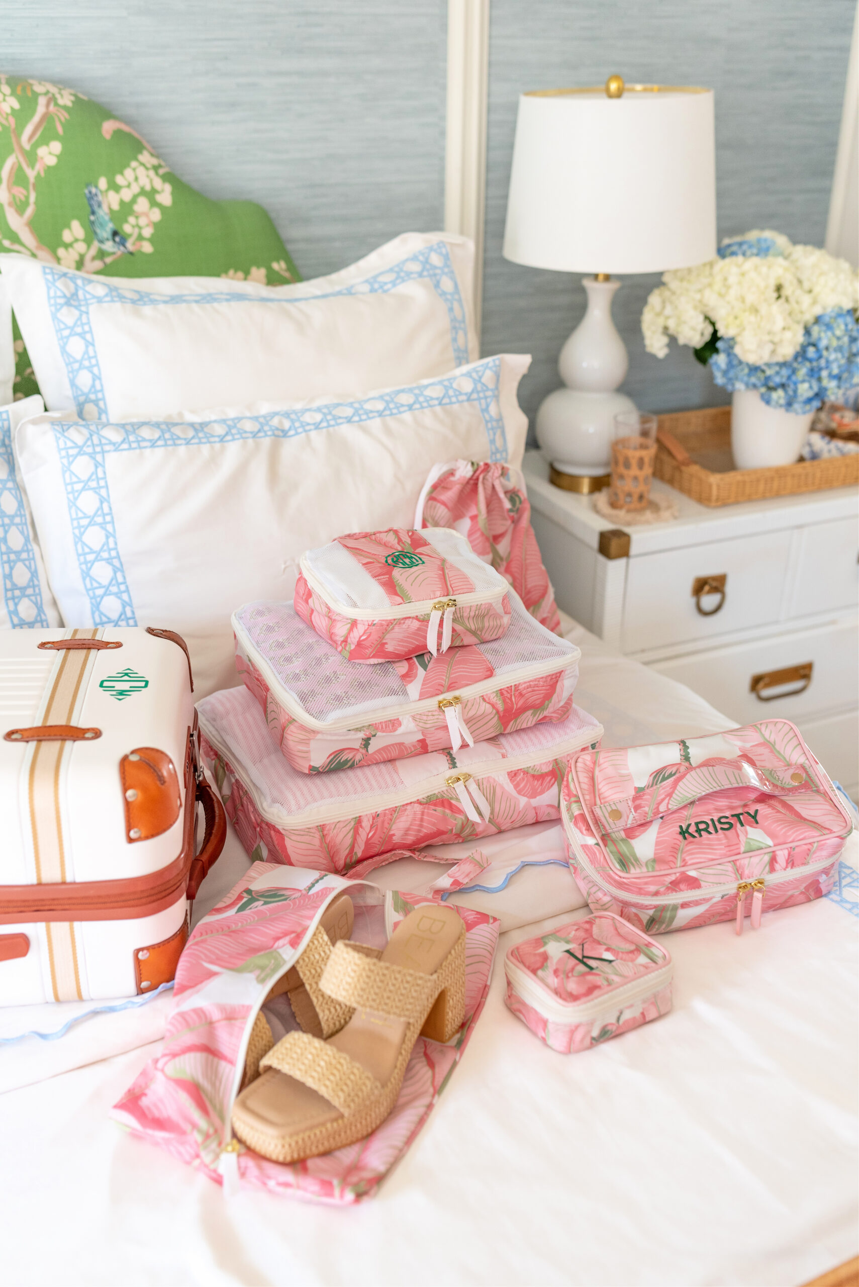 Packing for Florida with Mark & Graham | Kristy & New England